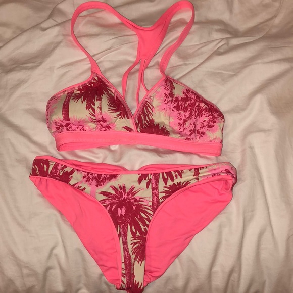 Nordstrom | Swim | Palm Tree Pink Reversible Bikini | Poshmark